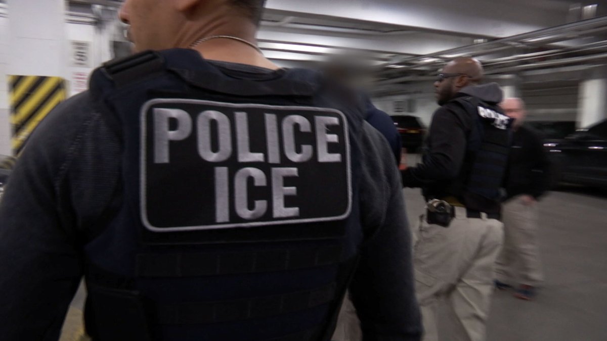 Acusan a agente del ICE por soborno y declaración falsa en Puerto Rico ...