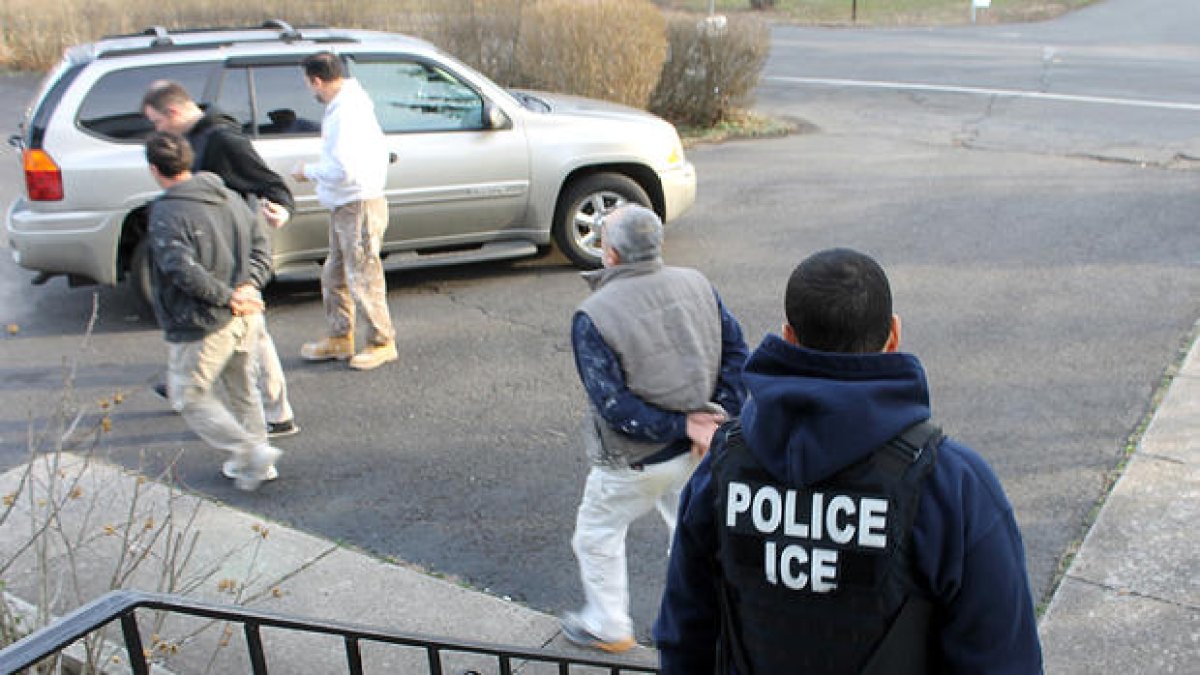 Inmigrantes: qué es un arresto colateral de ICE y cómo prepararse ...