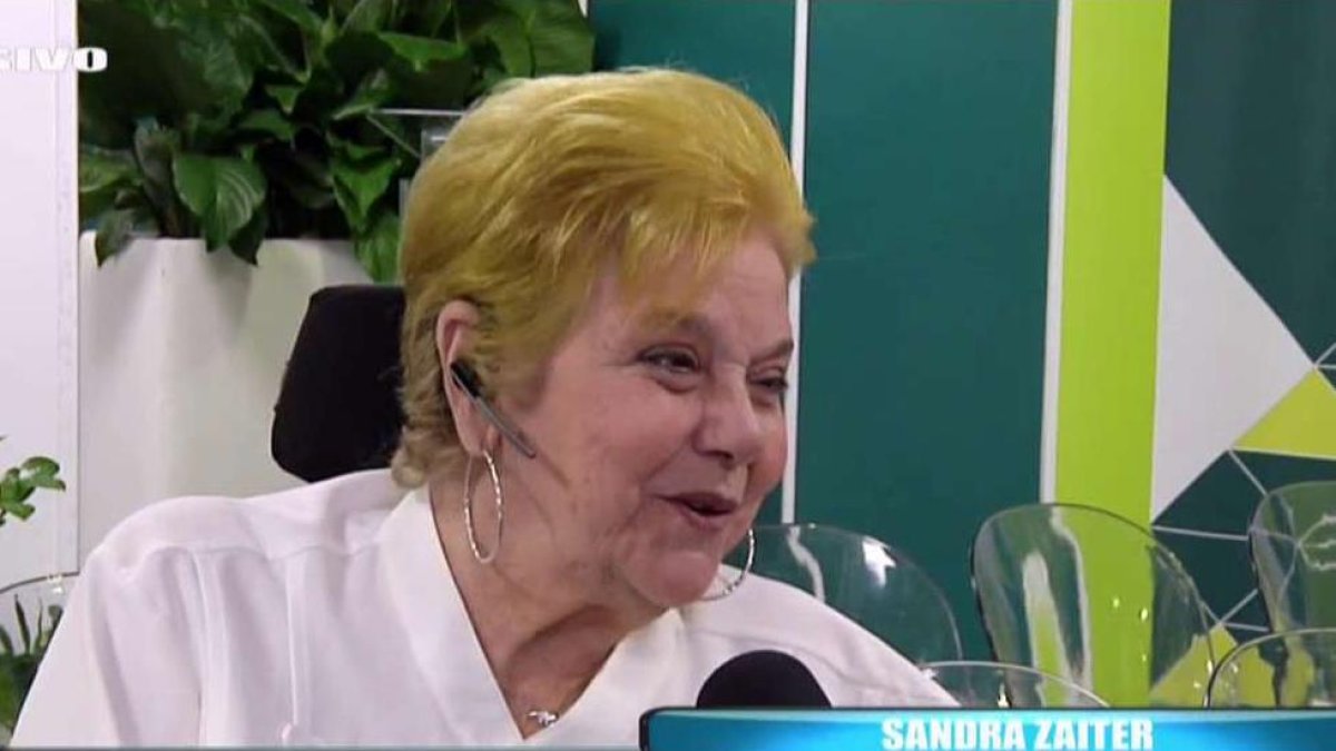 Conectada a máquina respiratoria Sandra Zaiter – Telemundo Puerto Rico