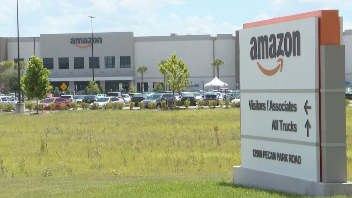 Investigan tiroteo en un Amazon de Florida – Telemundo Puerto Rico