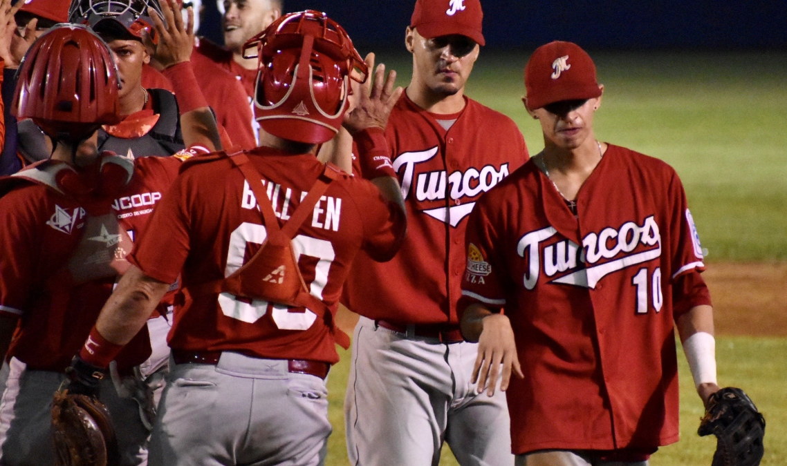 Mulos de Juncos clasifican a la Serie Final en Doble A – Telemundo ...