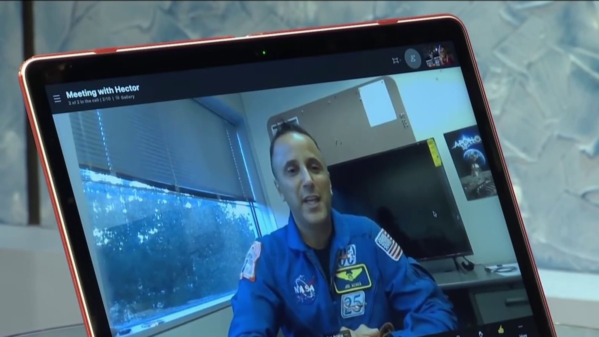 Sueño cumplido: Joseph Acabá irá en misión a la luna en el 2024 ...