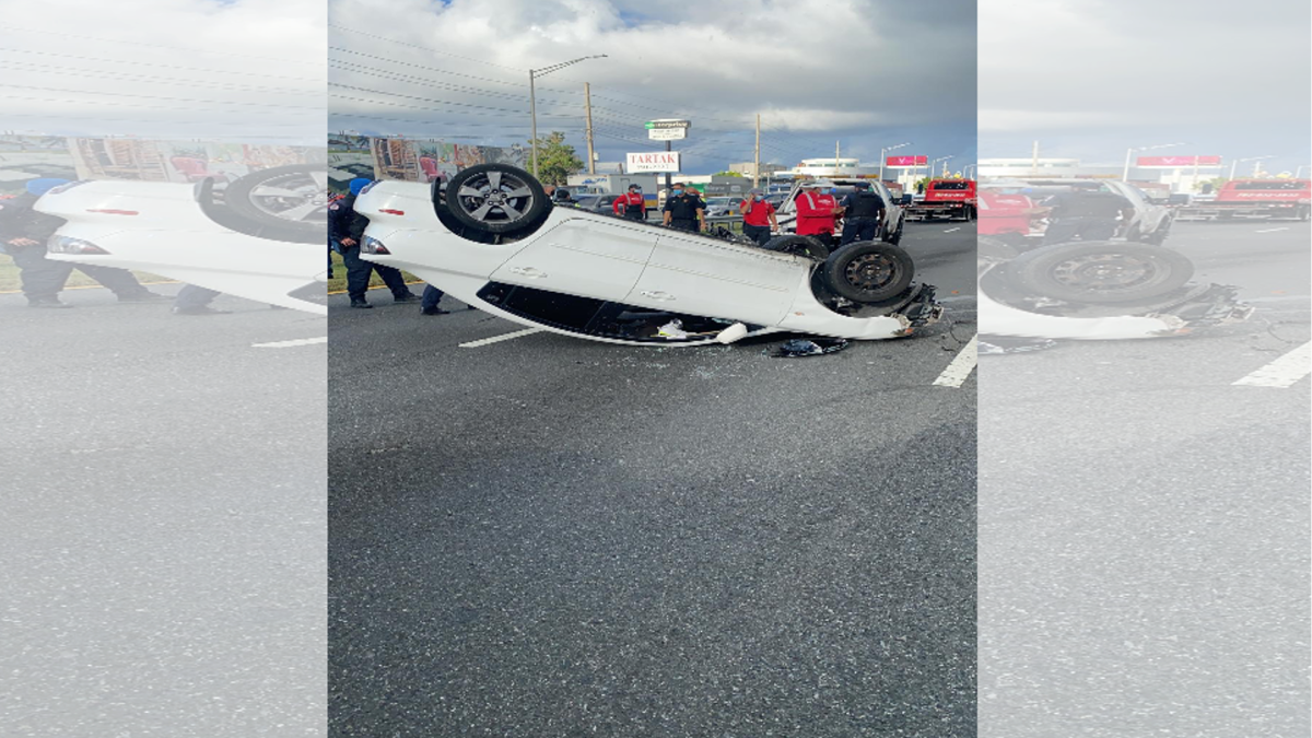 Remueven el carro volcado frente al aeropuerto Luis Muñoz Marín en ...
