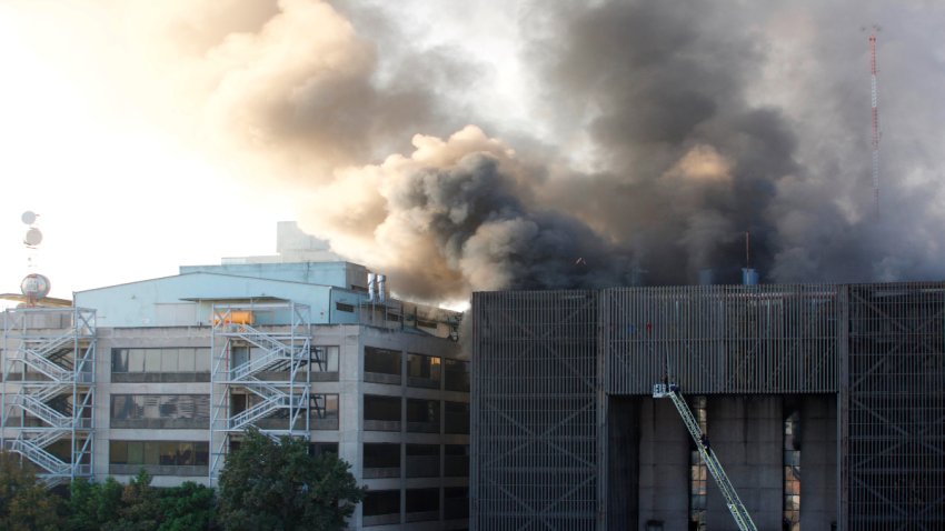 Incendio en el Metro de Ciudad de México deja un muerto y 6 líneas sin ...