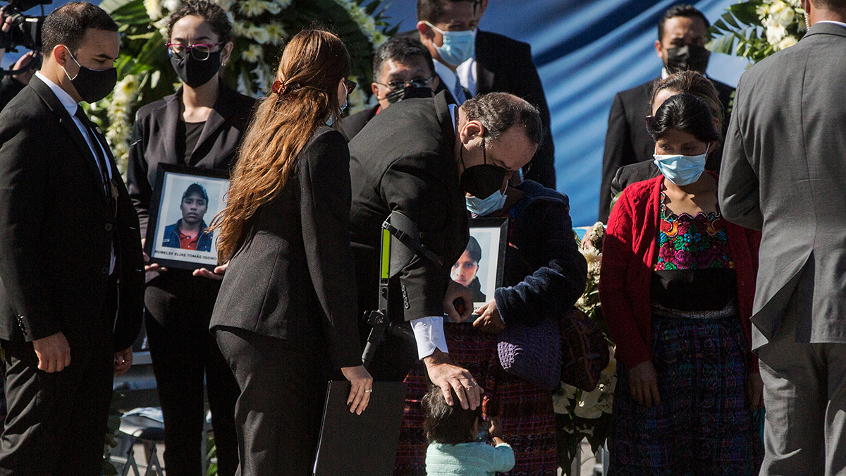 Arriban a Guatemala los cuerpos de los 16 migrantes calcinados en ...