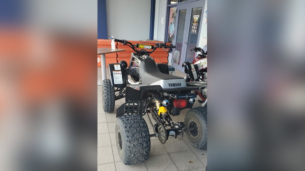 Turista pierde la vida al caer de “four track” en Luquillo – Telemundo ...