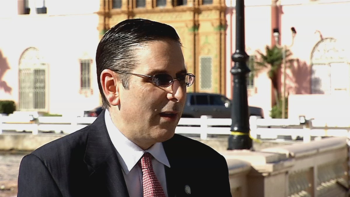 Senado federal confirma a Gustavo Gelpí como juez del Primer Circuito ...