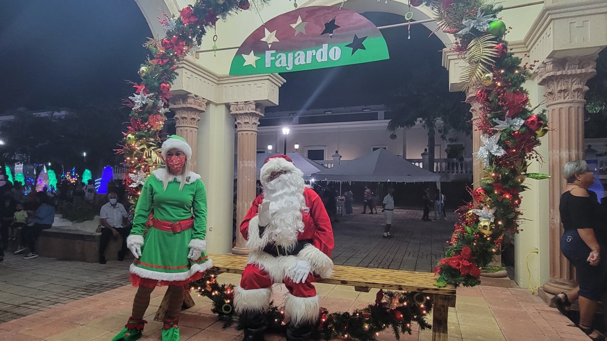 Santa Claus estará en la plaza pública de Fajardo para tomarse una ...