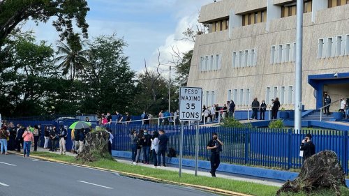 Desalojan el Cuartel General de la Policía tras hallazgo de bulto ...