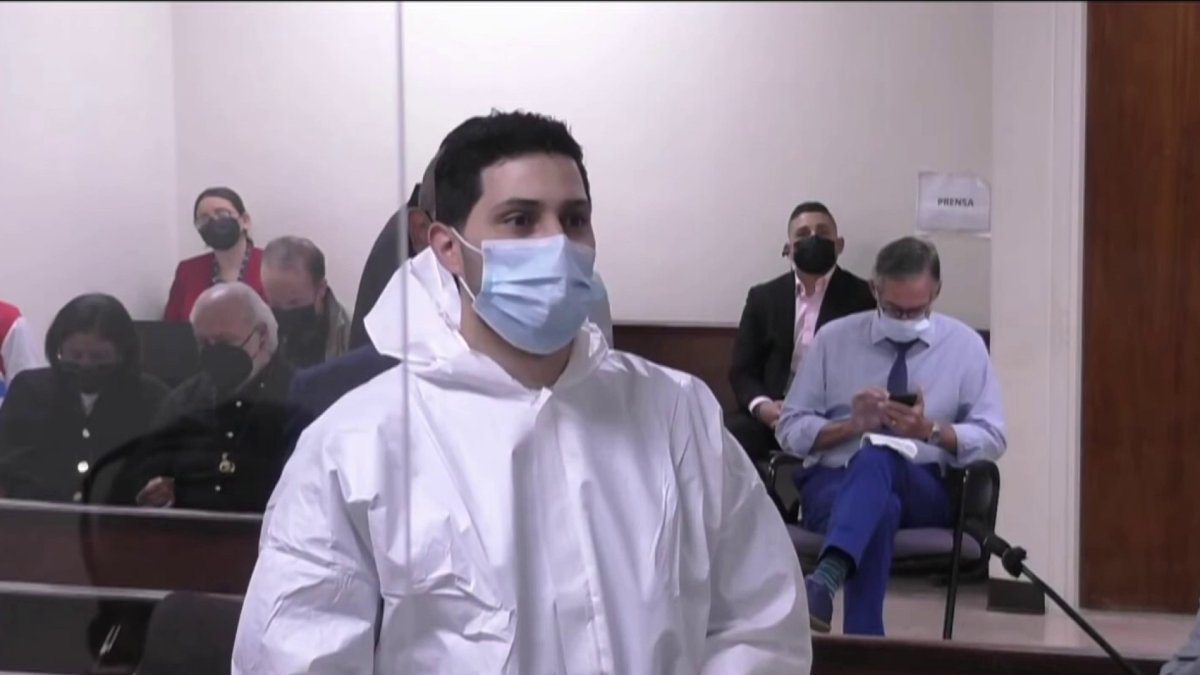 Jensen Medina es sentenciado a 129 años de cárcel – Telemundo Puerto Rico