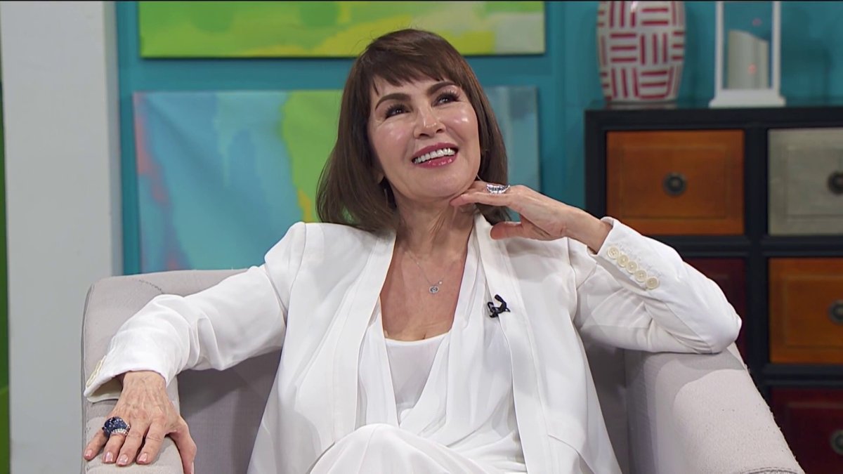 Nydia Caro presenta su concierto “Acércate” – Telemundo Puerto Rico