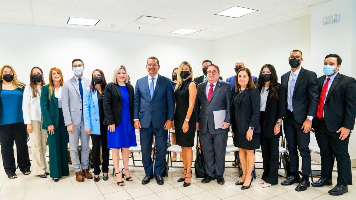 Gobernador y secretario de Justicia reclutan fiscales para reducir ...