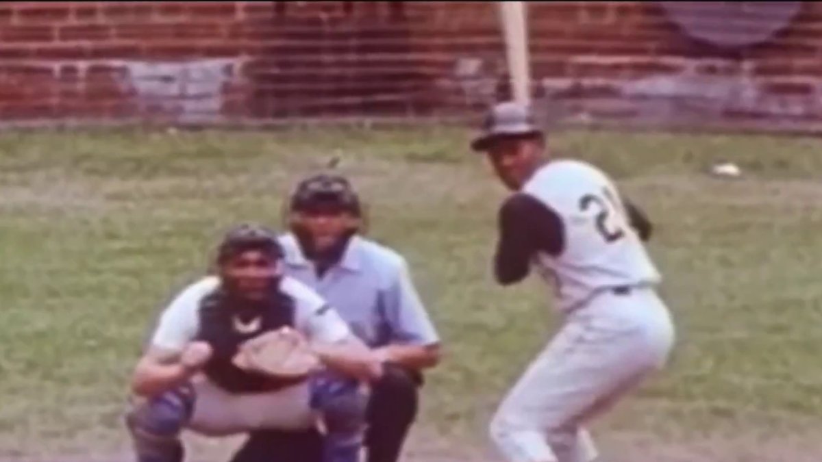 HOY | Día a Día conmemora el histórico momento del hit 3,000 de Roberto ...