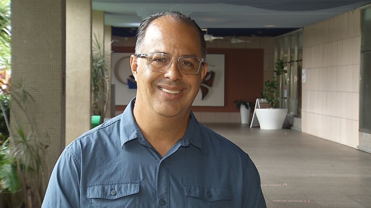 Arranca la elección para llenar vacante del exsenador Henry Neumann ...