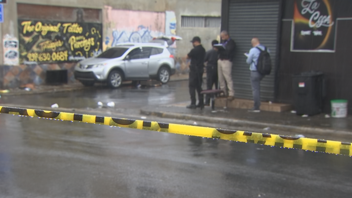 Reportan doble asesinato en un negocio en San Juan – Telemundo Puerto Rico