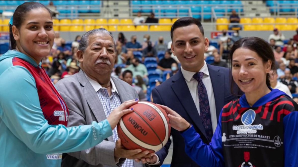 Atenienses de Manatí dedican temporada del BSN Femenino a Jeremy Ortiz – Telemundo Puerto Rico