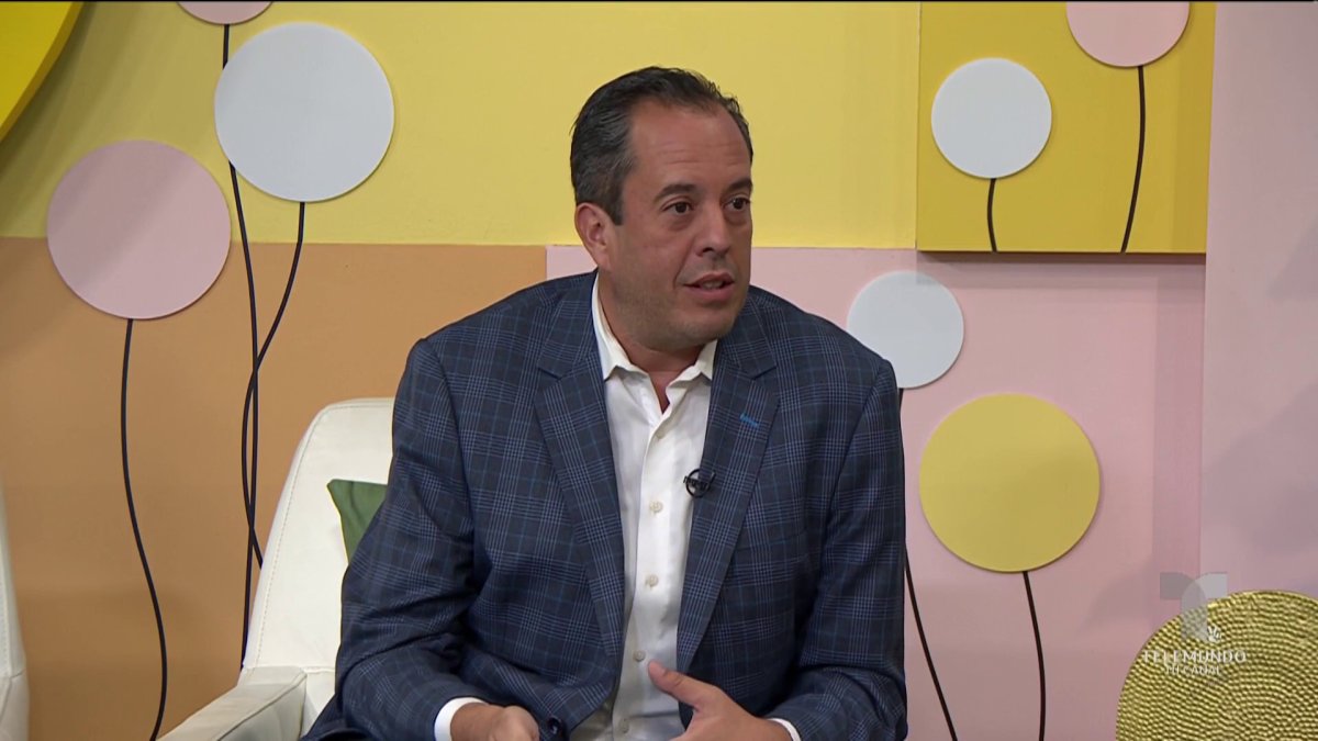 Rafael Lenín cuenta cómo nació su pasión por el periodismo – Telemundo ...