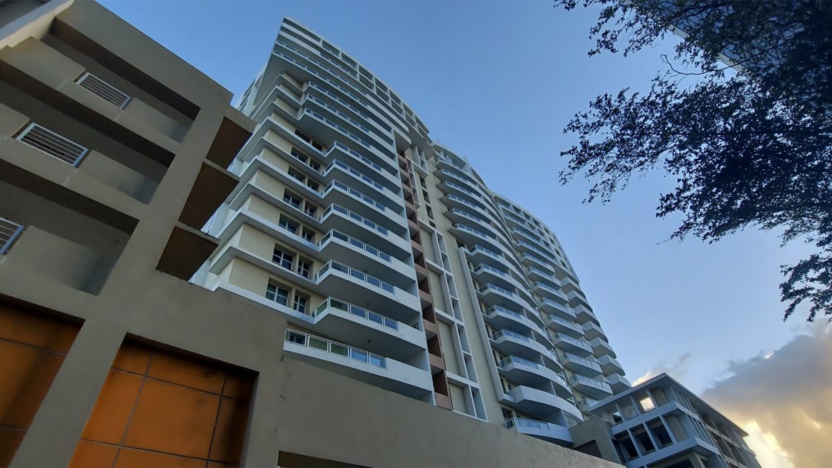 Mujer fallece tras caer de condominio en Hato Rey – Telemundo Puerto Rico