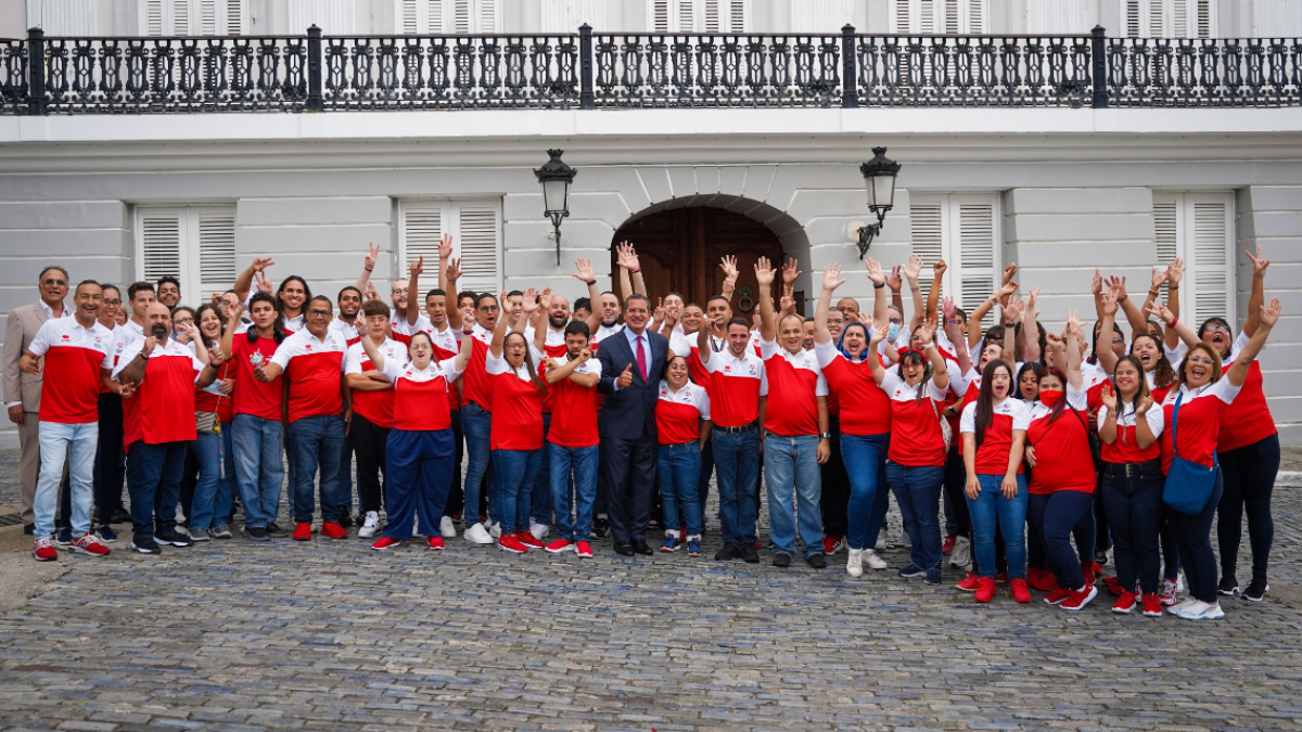 Gobernador abandera delegación de Olimpiadas Especiales – Telemundo ...