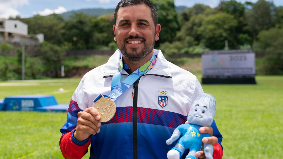 Jean Pizarro gana oro en tiro arco compuesto en San Salvador 2023 ...