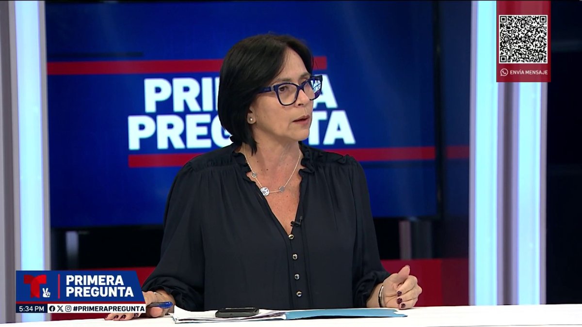 Primera Pregunta: secretaria de Educación – Telemundo Puerto Rico