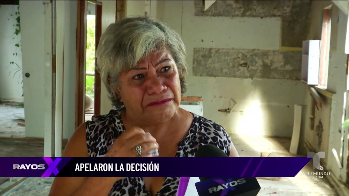 Doña Lydia pide entre lágrimas al programa R3 que le reconstruyan su casita – Telemundo Puerto Rico