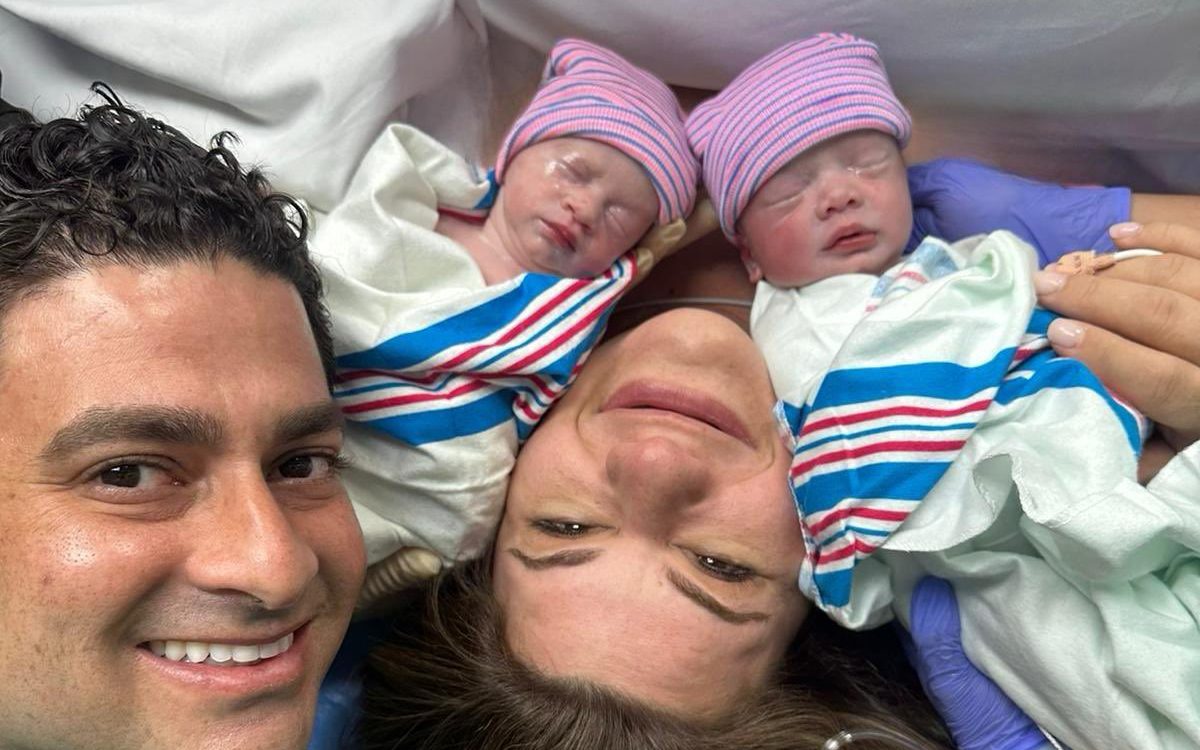 Gemelos Jenniffer Gonzalez comisionada resisdente Puerto Rico ...