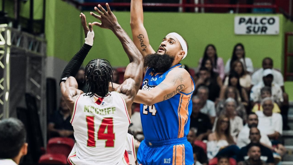 Vaqueros celebran victoria y derrotan a los Santeros – Telemundo Puerto Rico