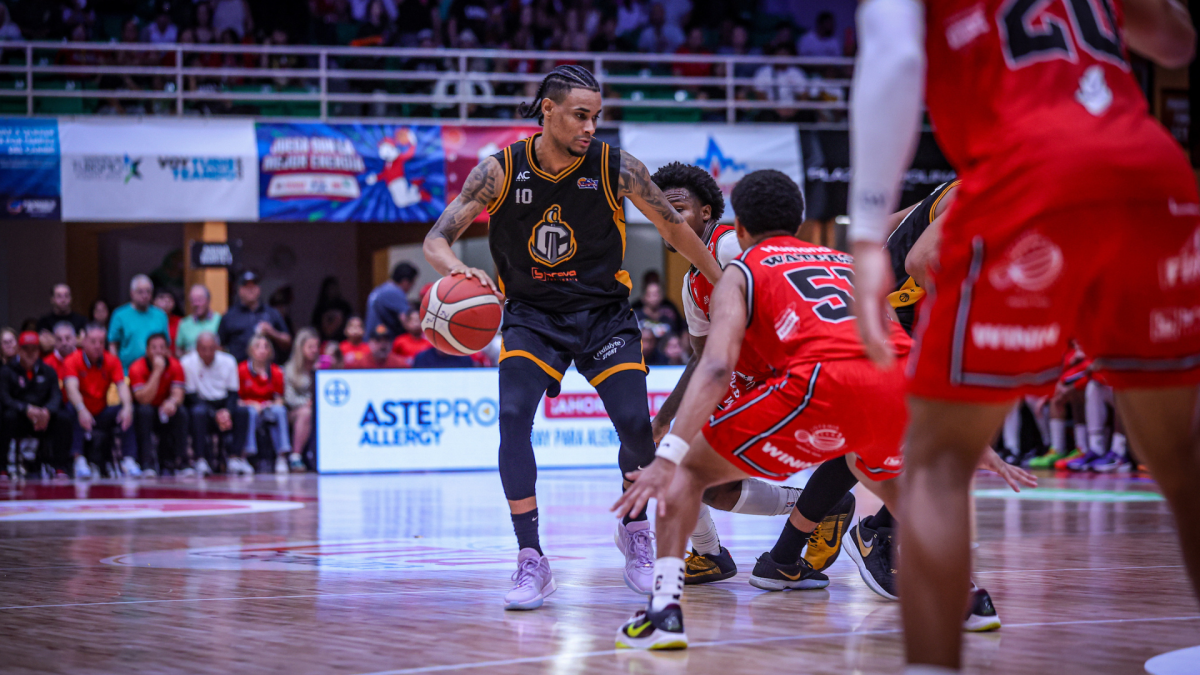 Sábados de BSN Jeep: Capitanes vs Piratas – Telemundo Puerto Rico