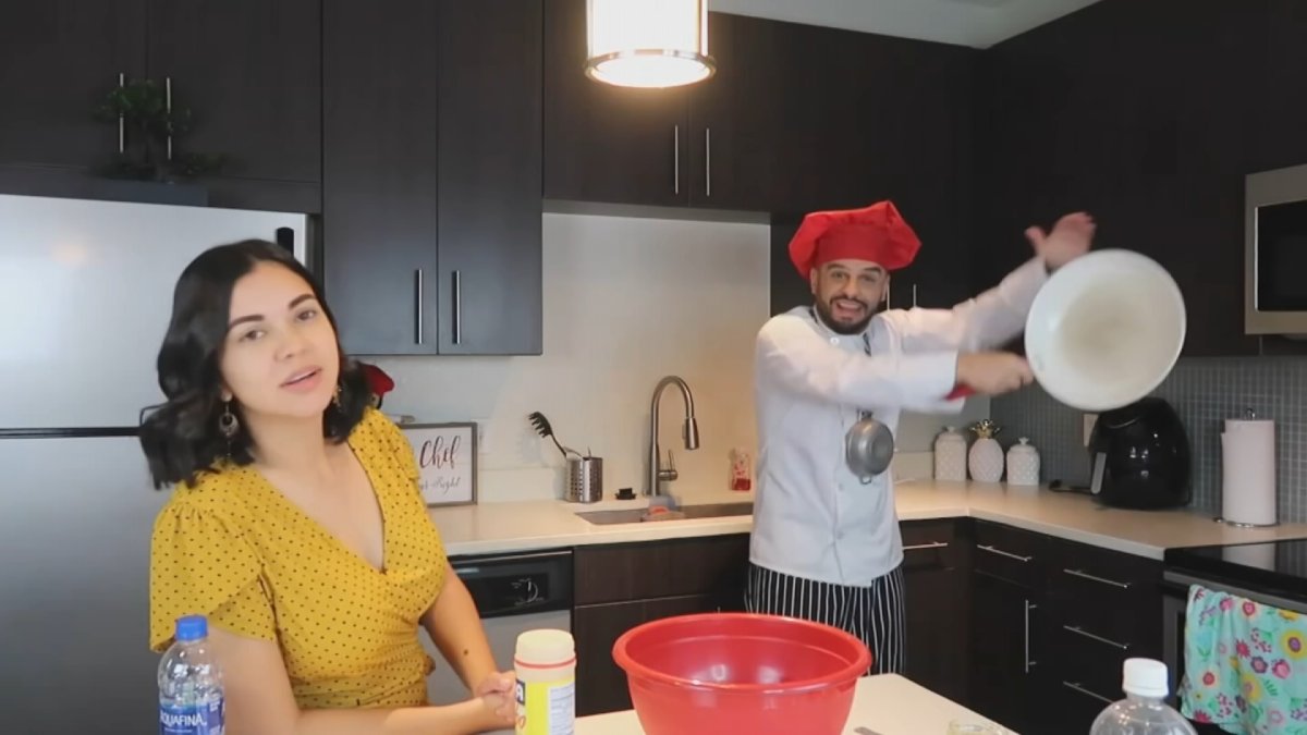 Comediante latino nos habla sobre la importancia de la risa – Telemundo ...