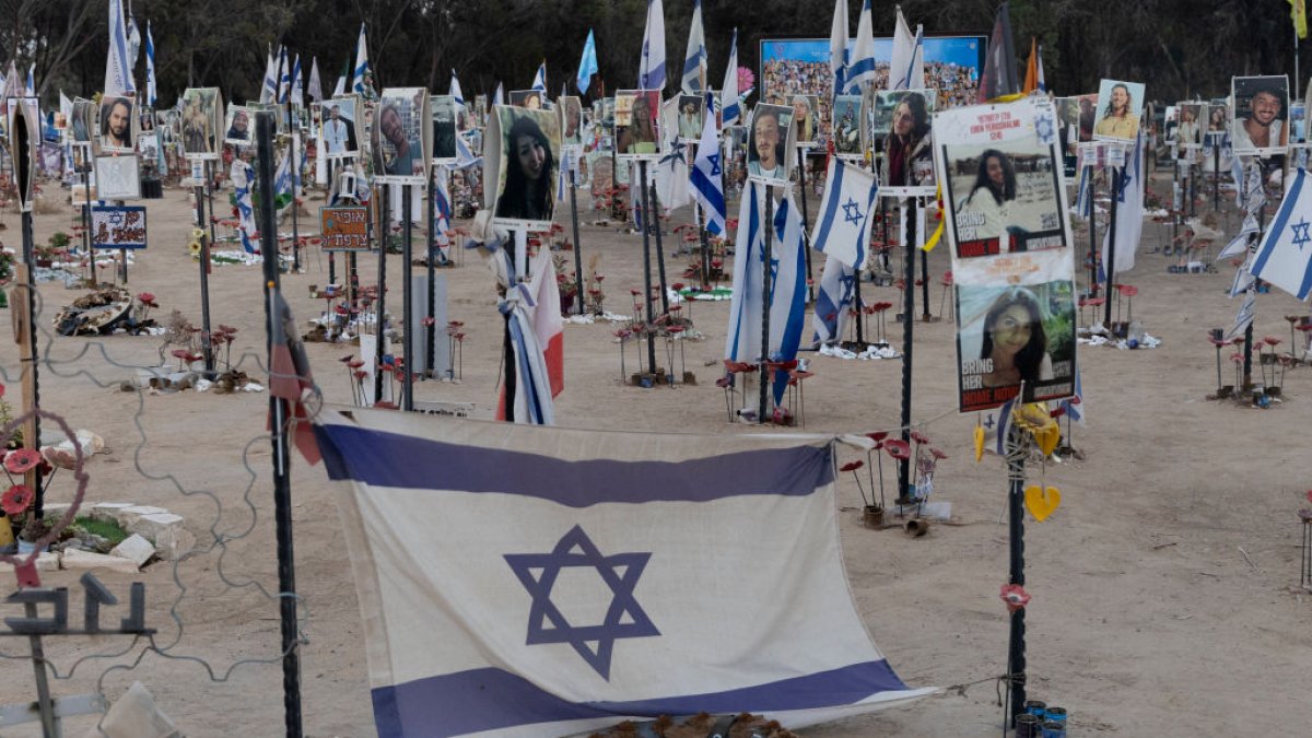 Guerra en Gaza: Israel recupera cuerpos de seis rehenes – Telemundo Puerto Rico