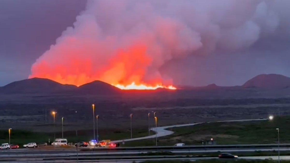 Volcán en Islandia entra en erupción – Telemundo Puerto Rico