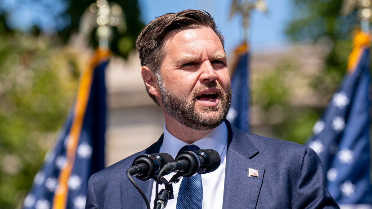 Estados Unidos: Vance dice que Trump vetaría una prohibición federal ...