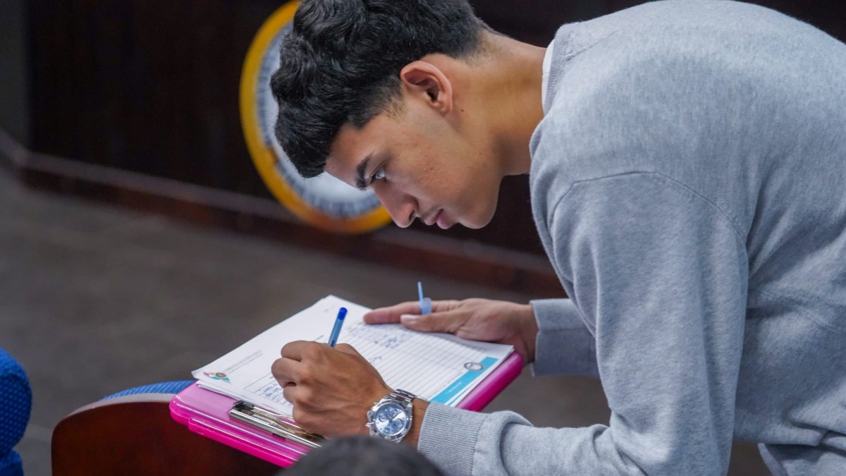 DSP anuncia nueva academia de bomberos – Telemundo Puerto Rico