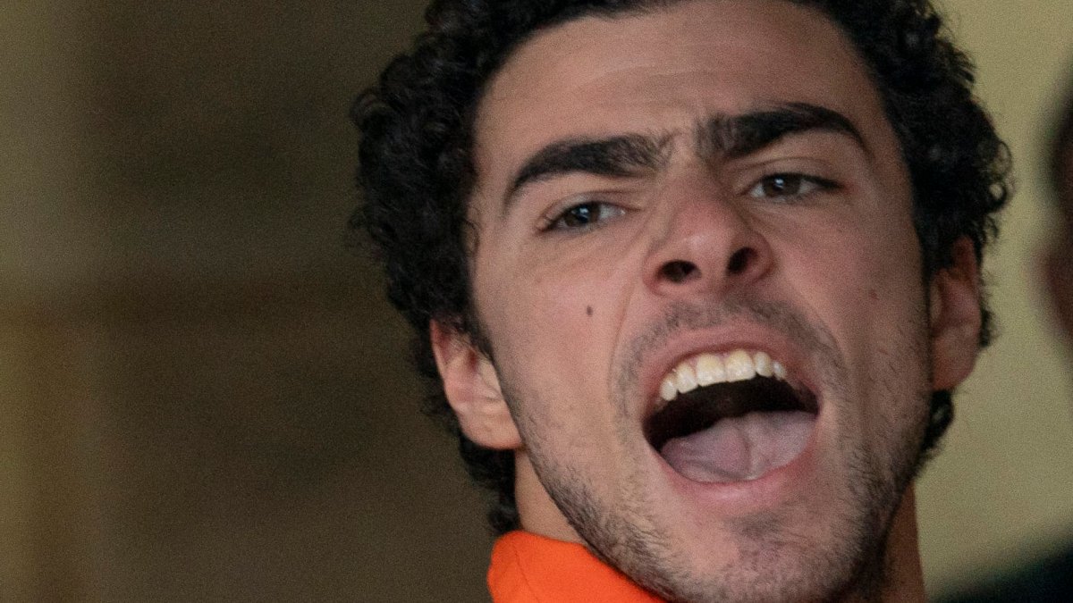 Luigi Mangione contrata a Karen Friedman Agnifilo como su abogada ...