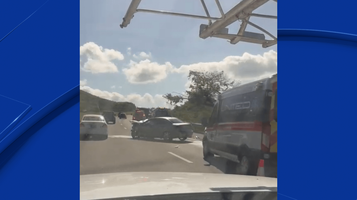 Reabren carriles en la PR-52 tras accidente con camión – Telemundo ...