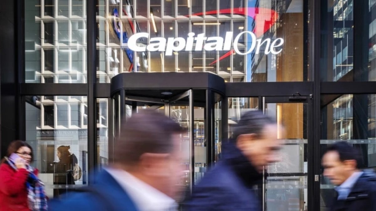 Falla en sistema de Capital One deja a clientes sin acceso a depósitos ...