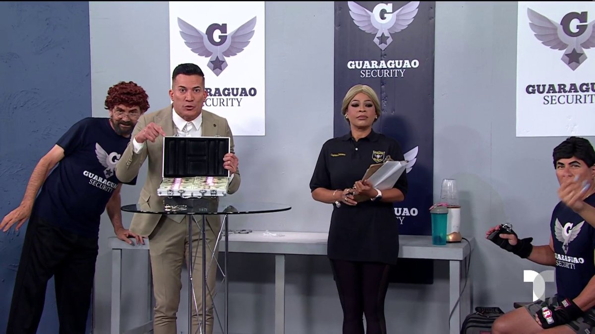 Cadetes entrenan para custodiar el maletín de Alex DJ – Telemundo ...