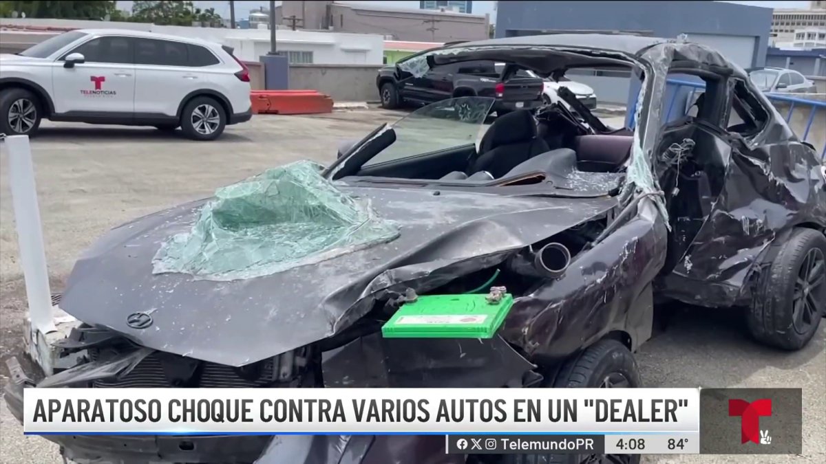 ¿Regateo? Aparatoso choque acaba con carros de un “dealer” – Telemundo ...