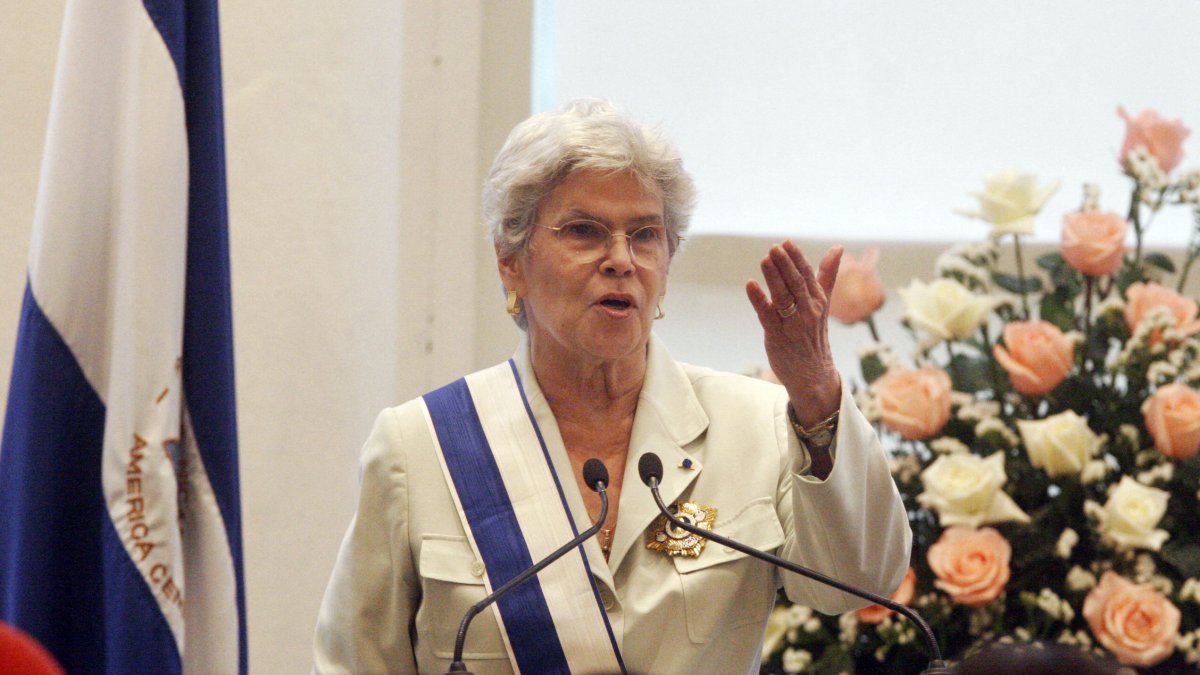 Fallece Violeta Chamorro, expresidenta de Nicaragua – Telemundo Puerto Rico