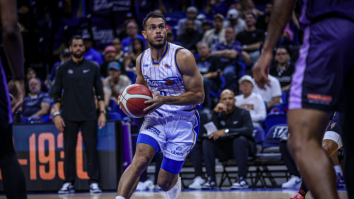 Vaqueros derrotan a Gigantes en el primer juego de la postemporada del ...