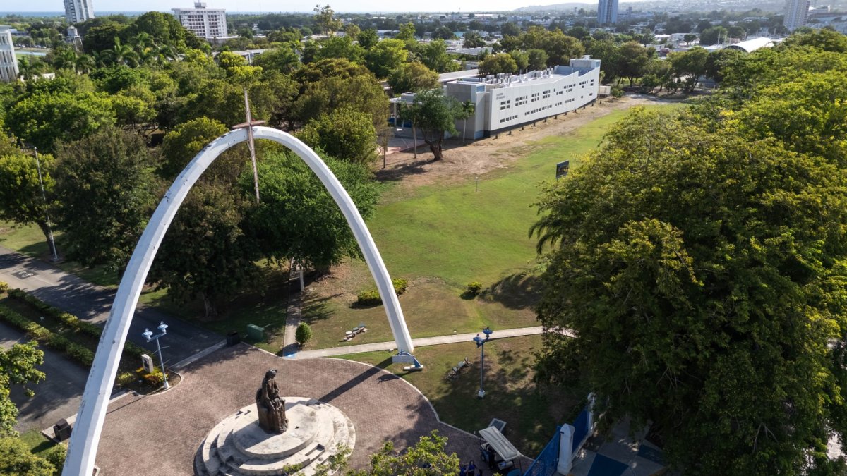 Universidad Católica finaliza construcción de nuevo edificio de Ciencias – Telemundo Puerto Rico