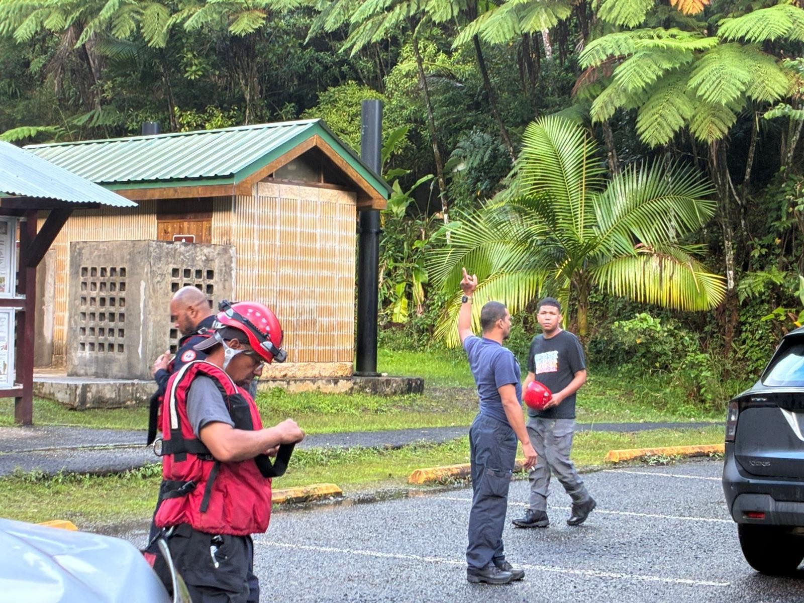 Reportan varias personas atrapadas en río de Naguabo – Telemundo Puerto ...