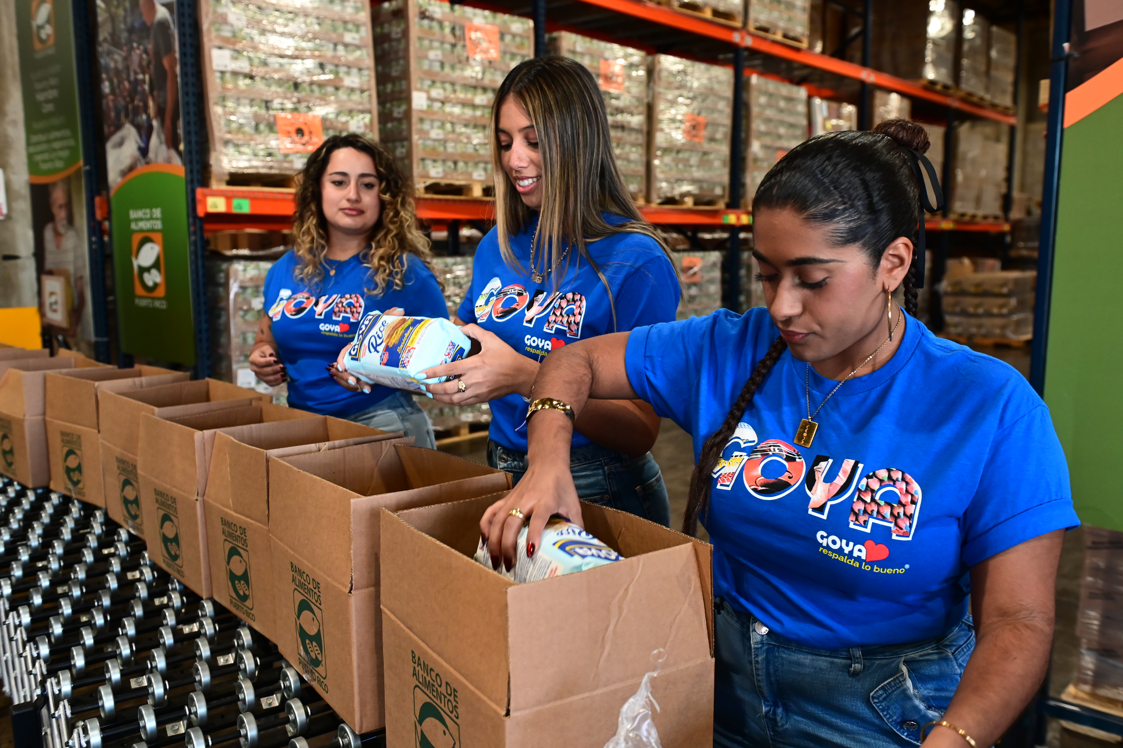Goya dona 100 mil libras de arroz a comedores sociales – Telemundo ...