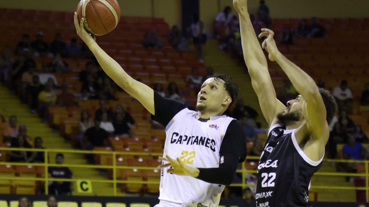 Lones vs Capitanes en la accion del BSN – Telemundo Puerto Rico